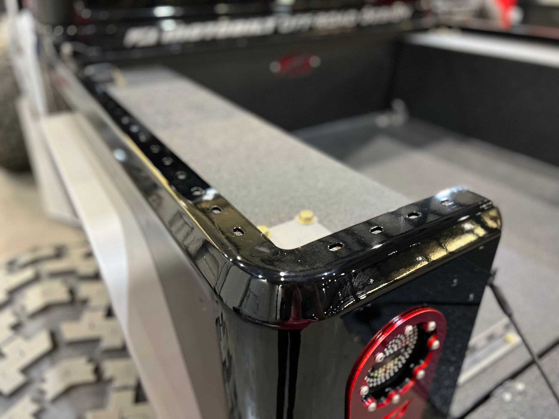 Bobbed Replacement Bed for Jeep Gladiator — HighLift Off-Road