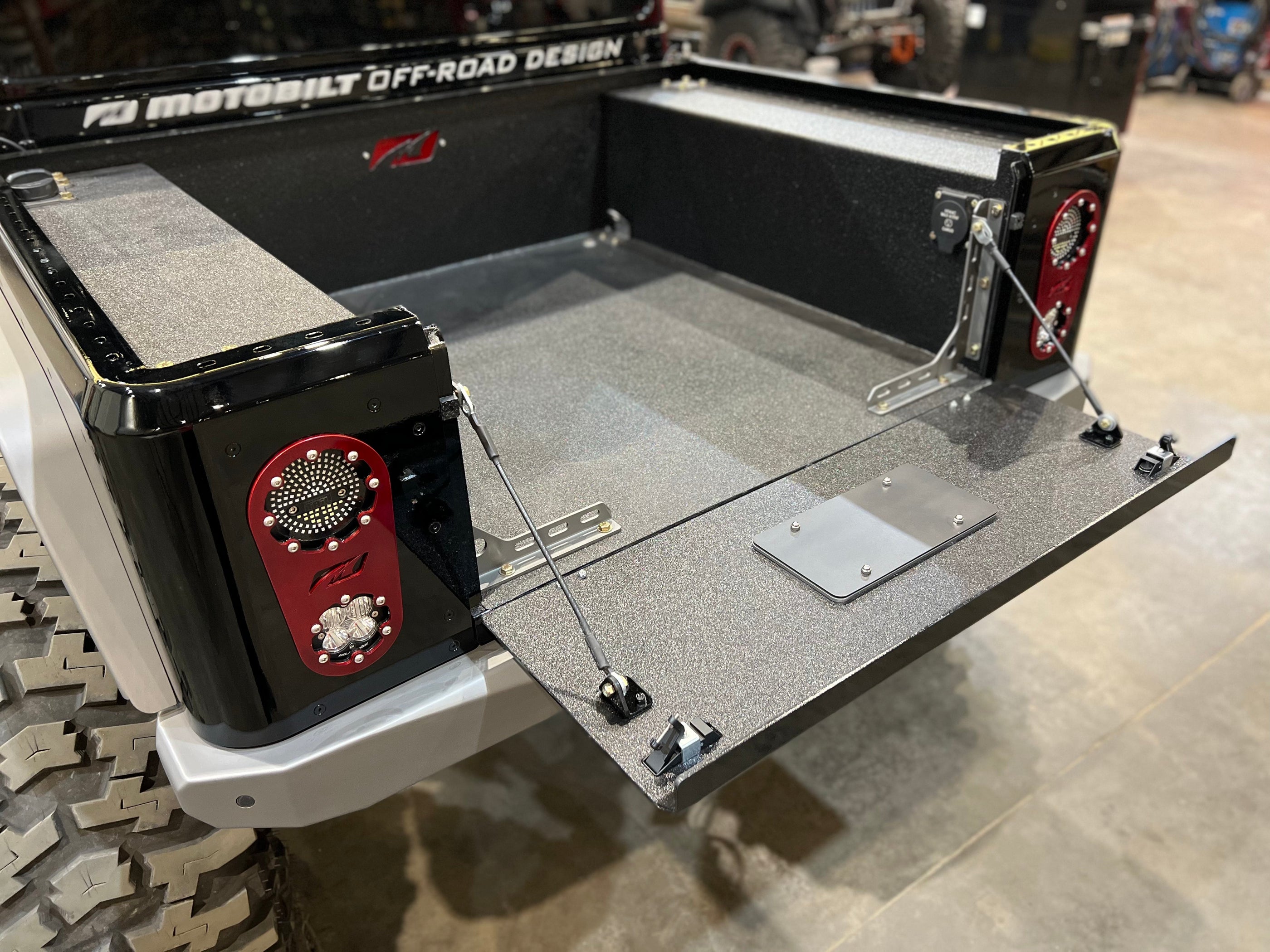 Bobbed Replacement Bed for Jeep Gladiator — HighLift Off-Road