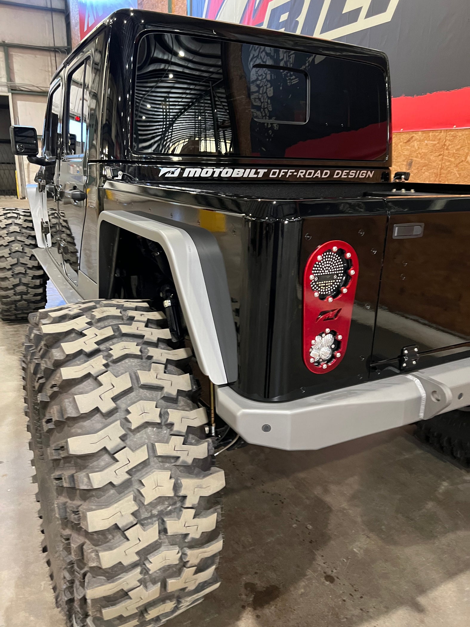 Bobbed Replacement Bed for Jeep Gladiator — HighLift Off-Road