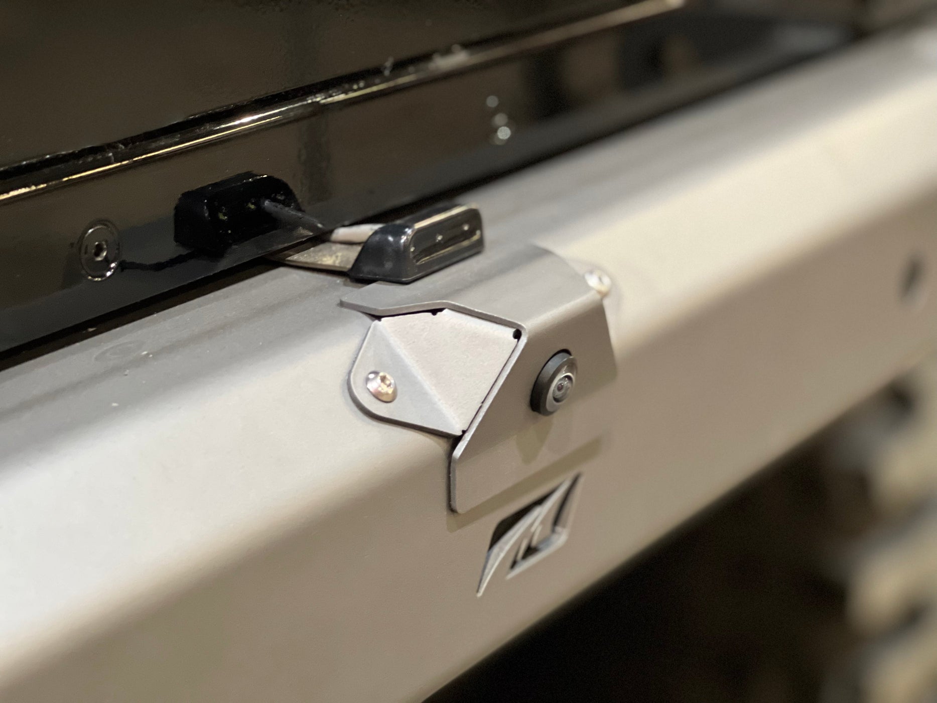 Bobbed Replacement Bed for Jeep Gladiator — HighLift Off-Road