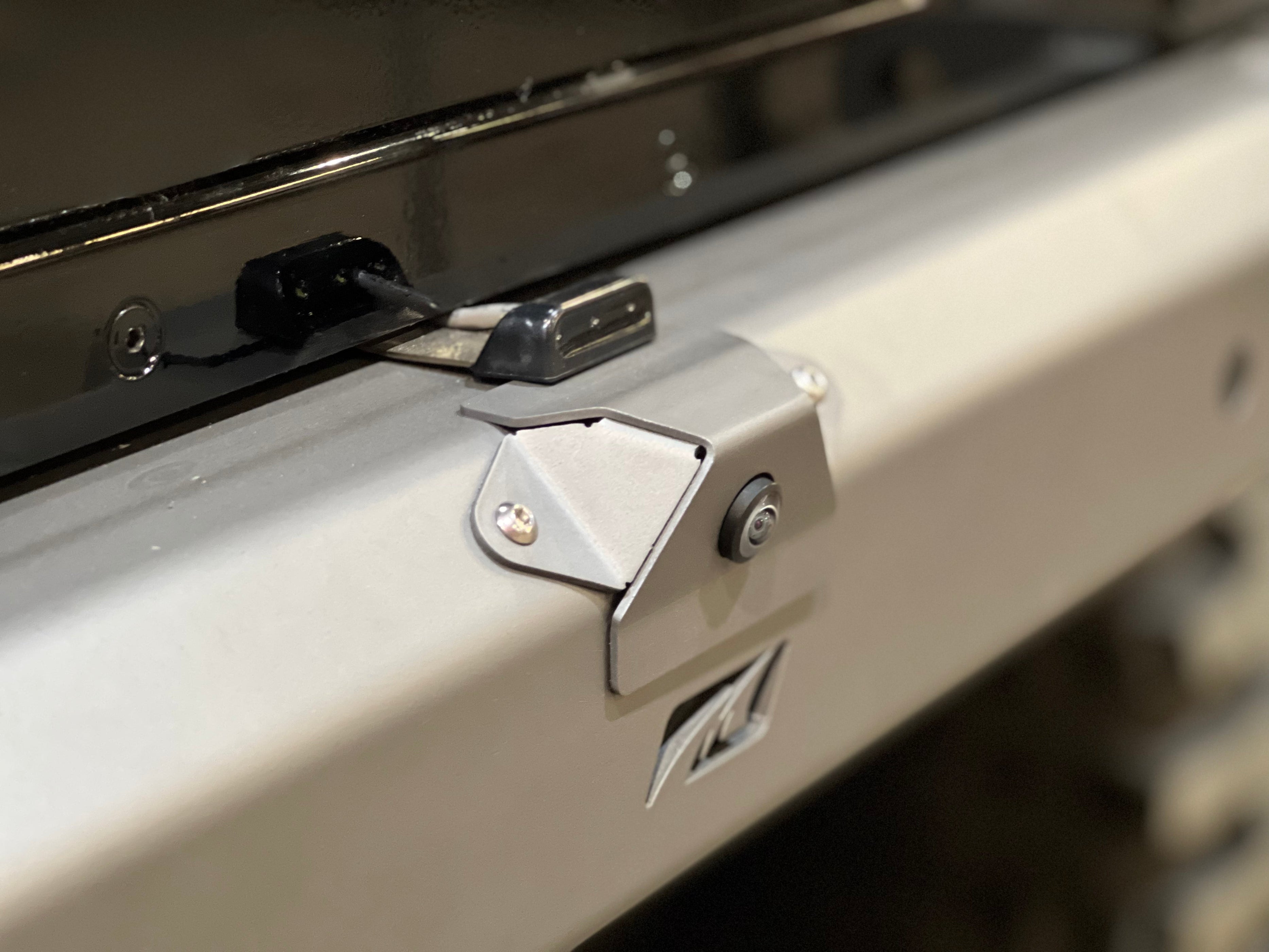 Bobbed Replacement Bed for Jeep Gladiator — HighLift Off-Road