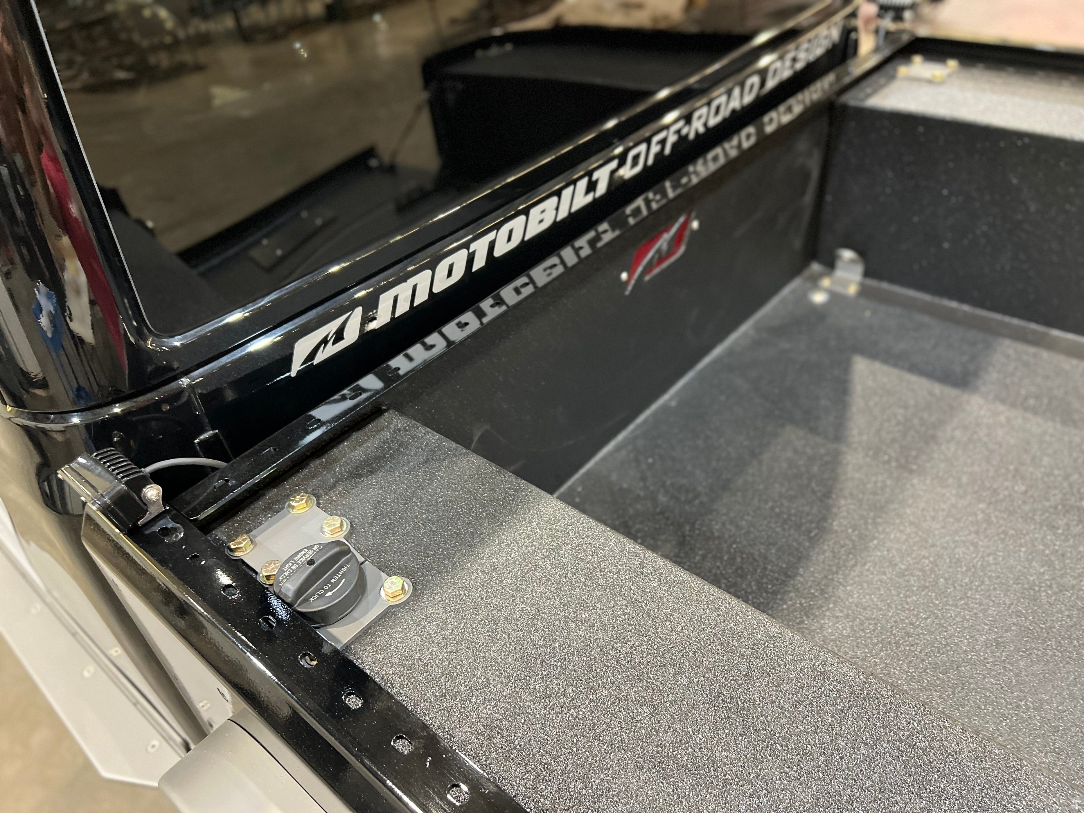 Bobbed Replacement Bed for Jeep Gladiator — HighLift Off-Road